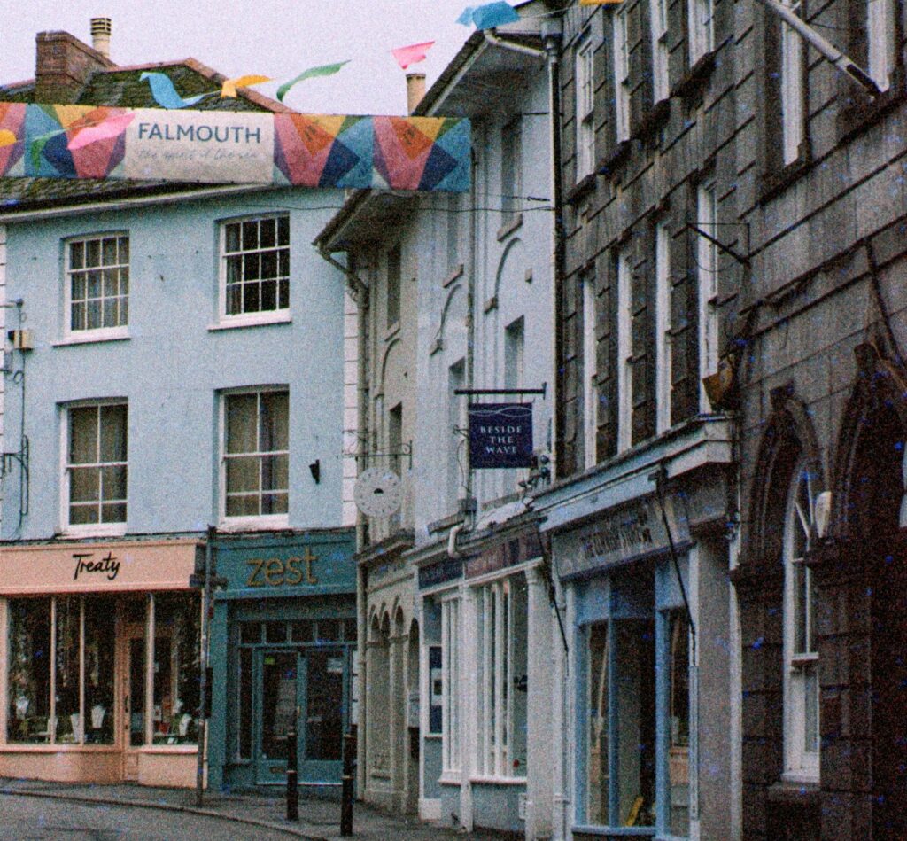 Best Places to Go Shopping in Cornwall | The Valley