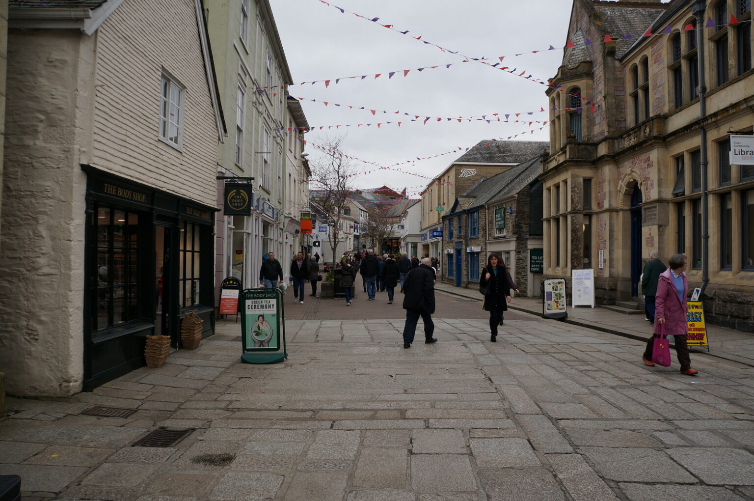 Guide to Shops in Truro | The Valley